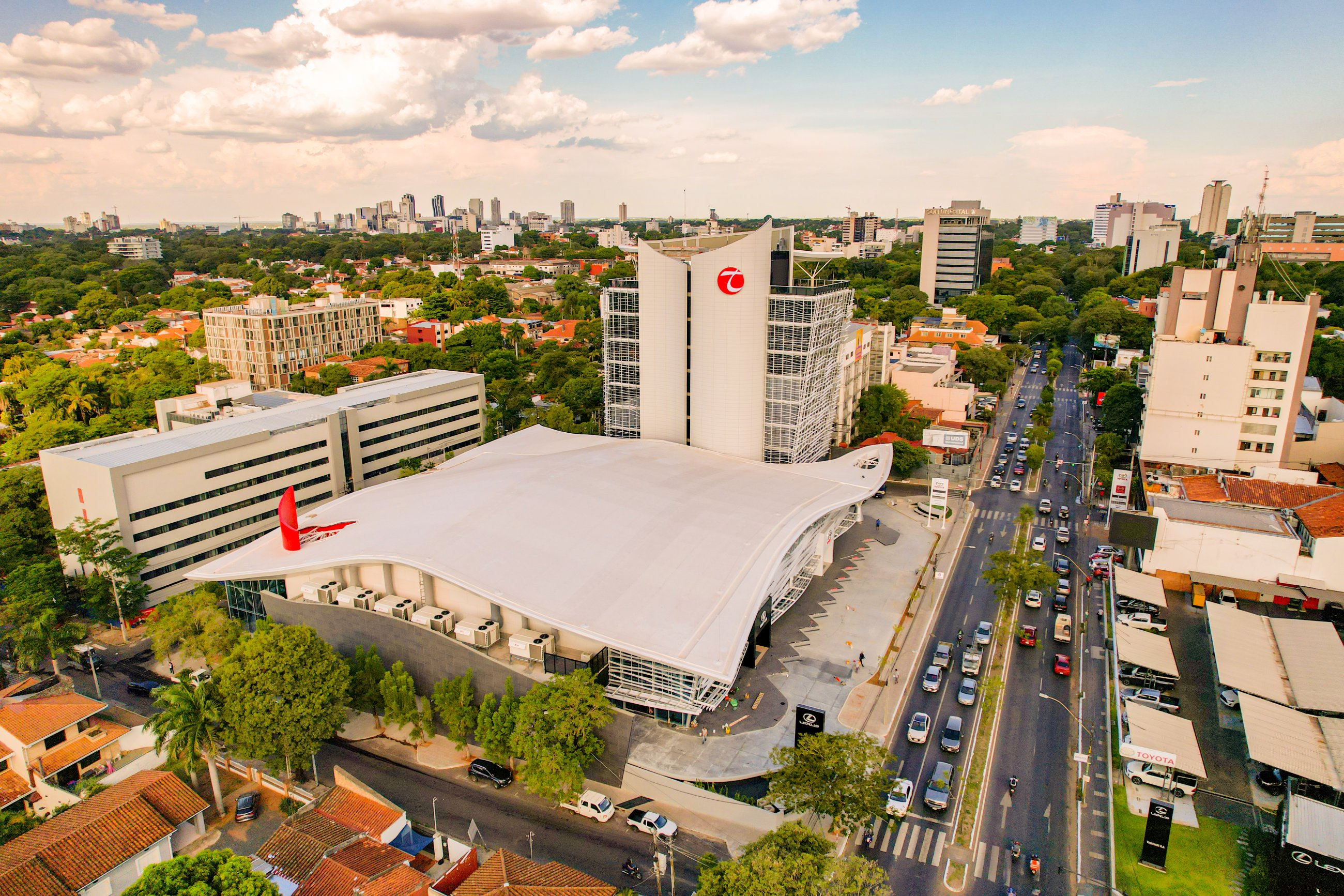 Grupo Toyotoshi acelera en el sector financiero - Forbes Paraguay